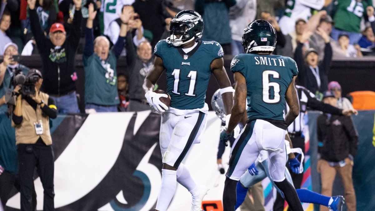 In Roob’s Eagles Stats: A historic achievement for DeVonta Smith, A.J ...