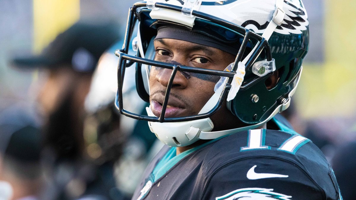 Eagles injury update: Eagles without both veteran receivers on Sunday ...