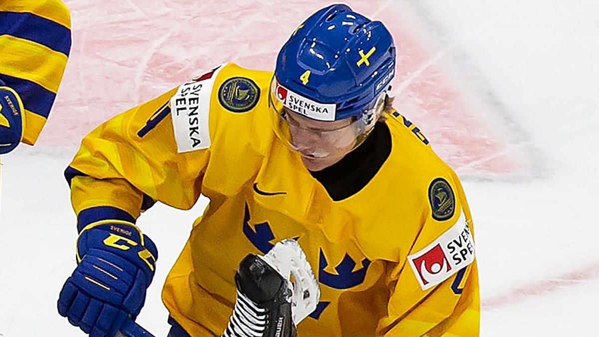 Don’t let his size fool you — Flyers prospect Emil Andrae has grown in ...