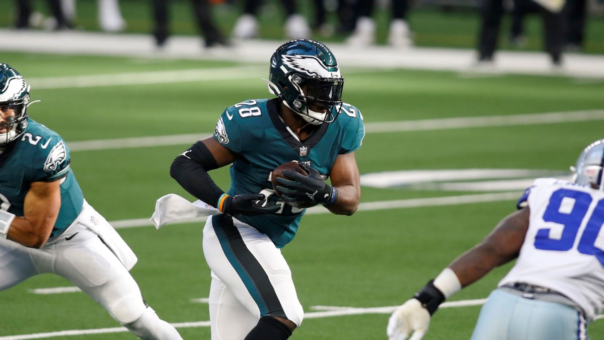 Eagles elevate Jordan Howard for Lions game – NBC Sports Philadelphia