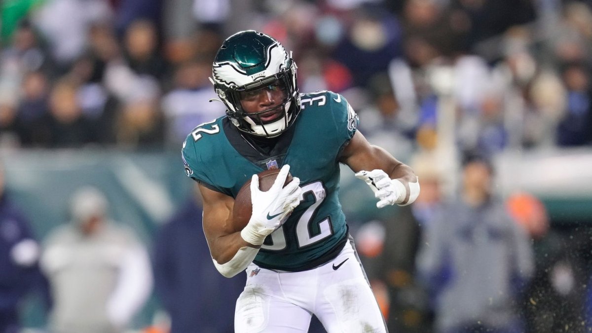 Eagles sign Jason Huntley to active roster, place three on Injured ...