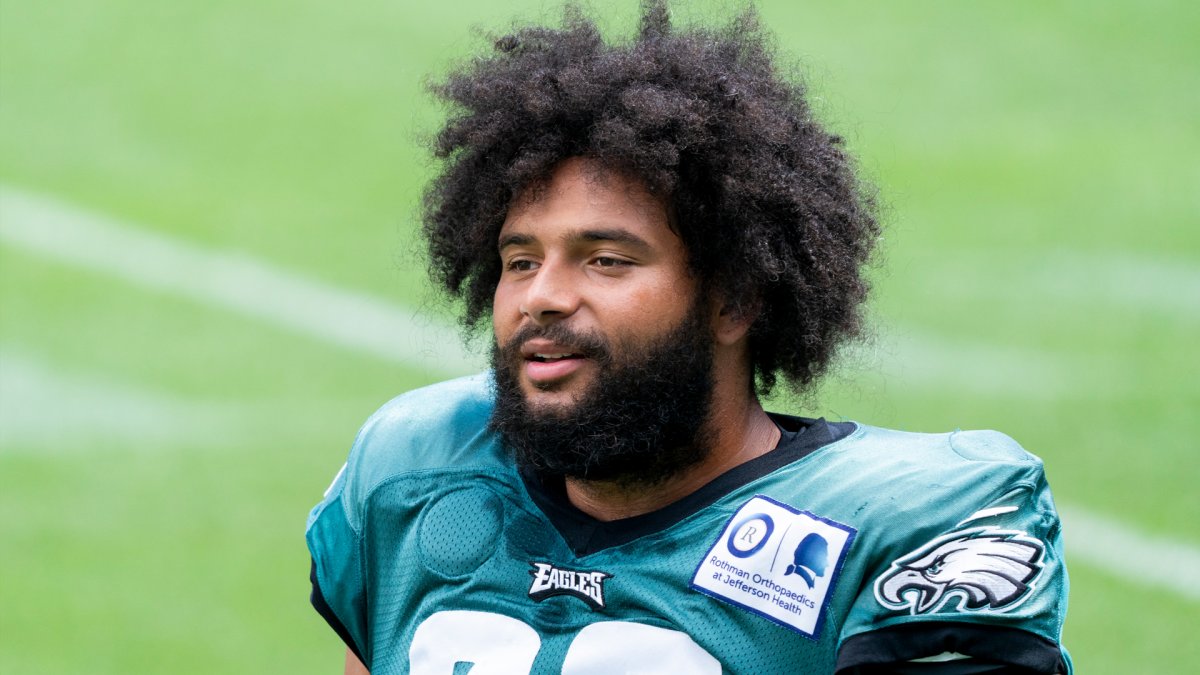 Eagles training camp 2020 observations Day 12: Josh Sweat wrecks Matt ...