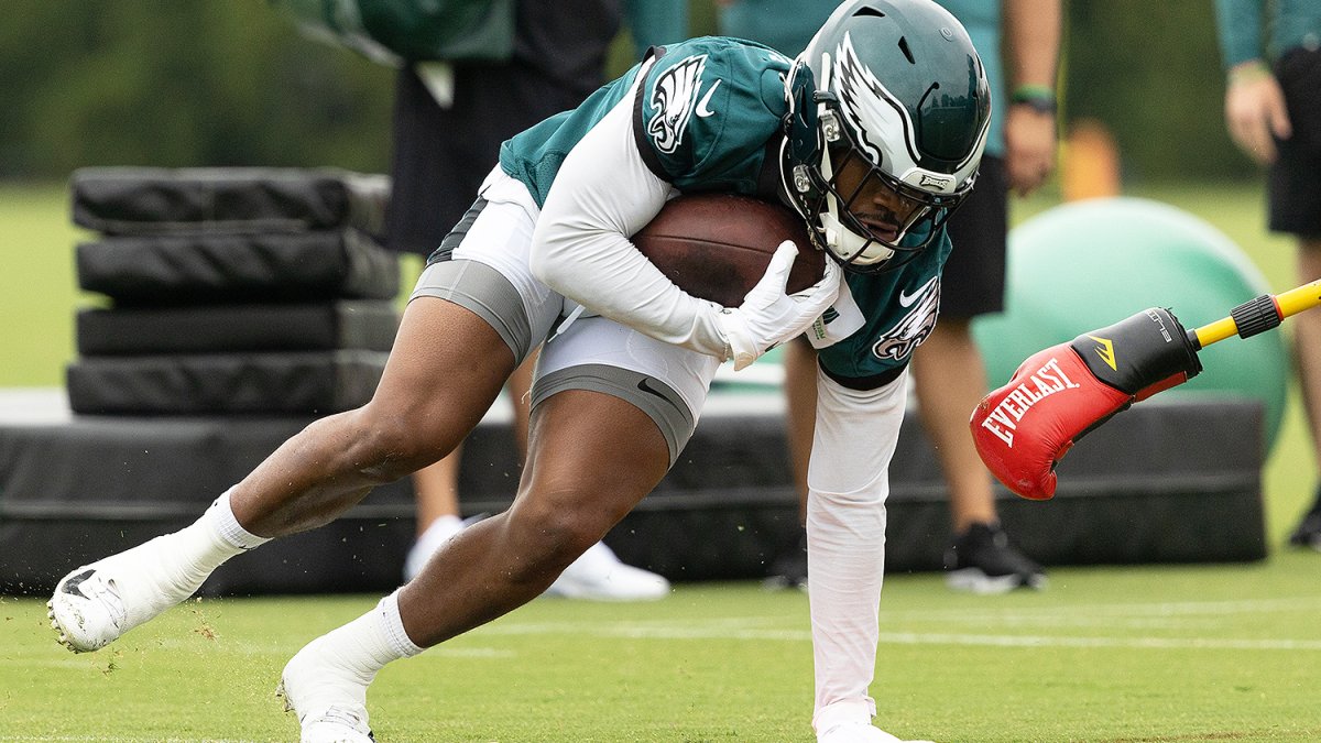 Eagles’ Miles Sanders back at practice after long layoff – NBC Sports ...