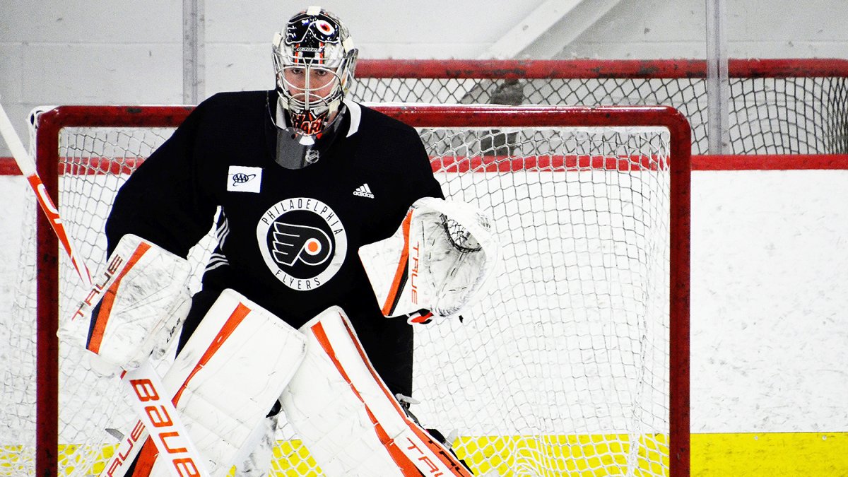 Flyers’ Carter Hart gets plenty of practice in recovery from injury at ...