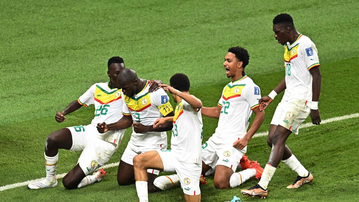 Senegal Advances to Round of 16 With 2-1 Victory Over Ecuador – NBC ...