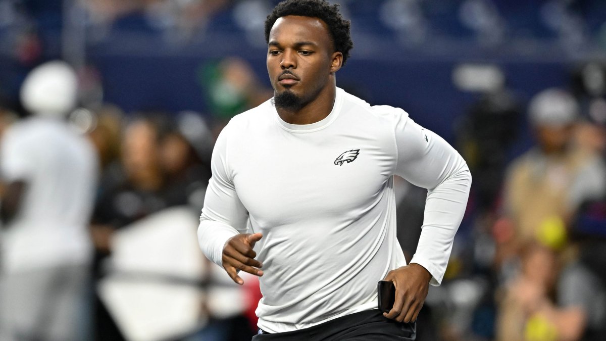 Eagles snap counts: Nakobe Dean finally makes his return on defense ...