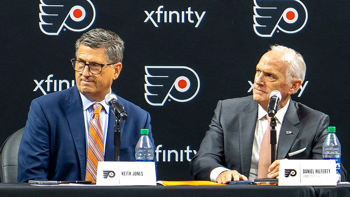Flyers release statement apologizing to reporter for hot mic incident ...