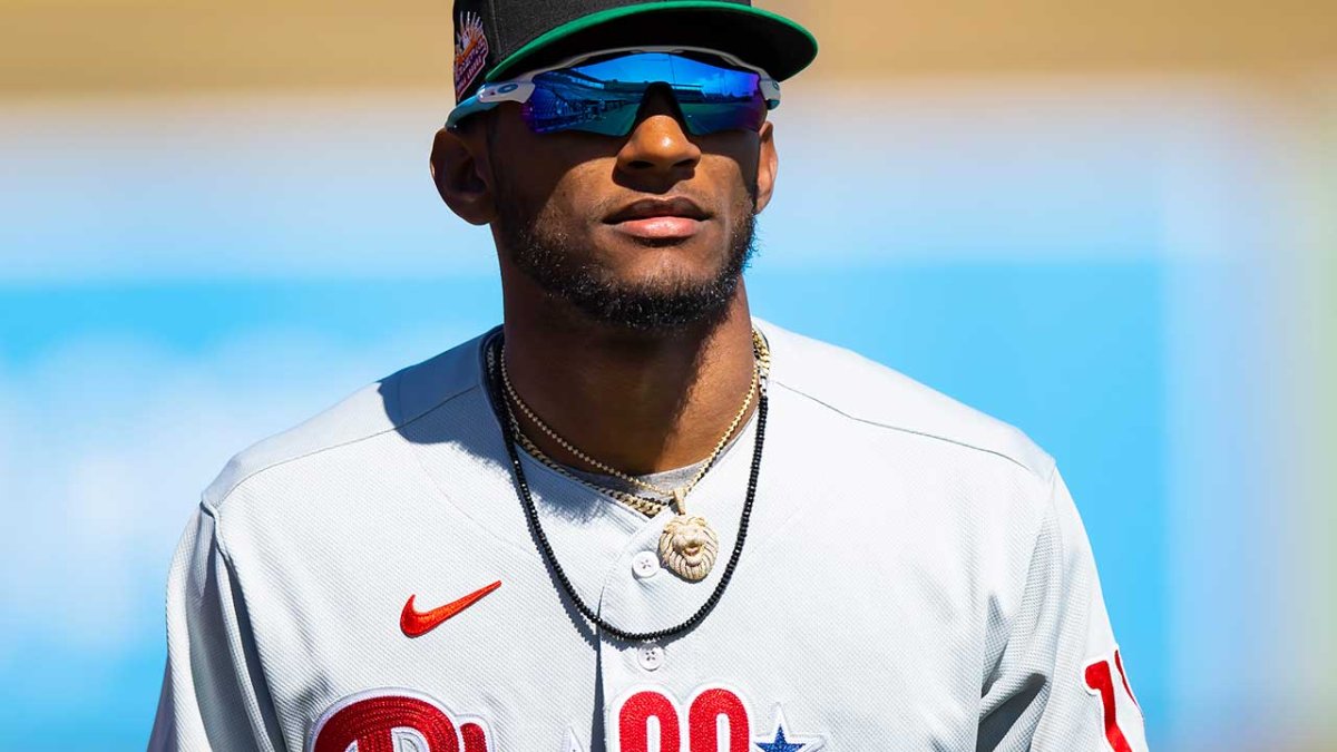 Phillies’ Johan Rojas immediately shows off defensive skills with ...