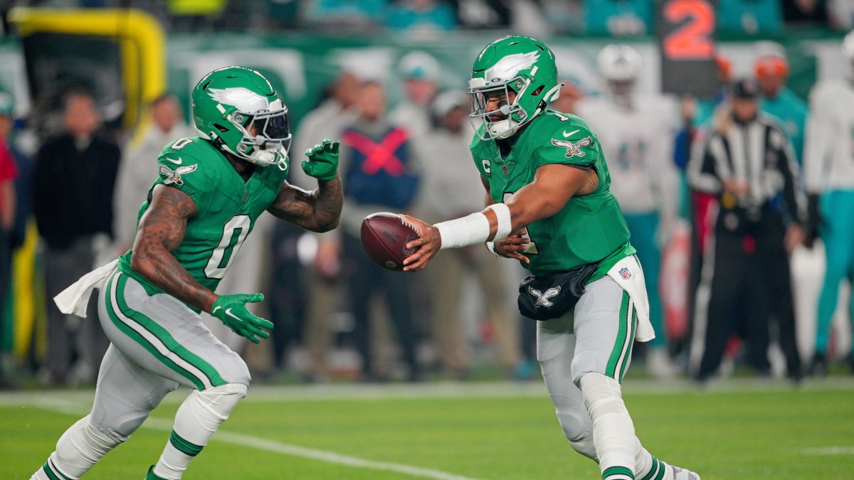 What on Earth happened to the Eagles’ running game? – NBC Sports ...