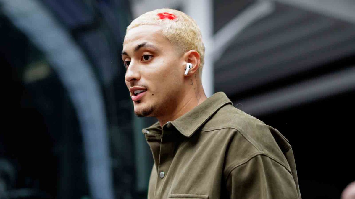 ‘Did he lose a bet?’ Kyle Kuzma’s hairstyle surprises Mike Breen – NBC Sports Philadelphia
