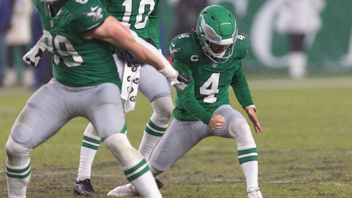 Eagles’ Jake Elliott adds to legend with kick to force OT vs. Bills ...