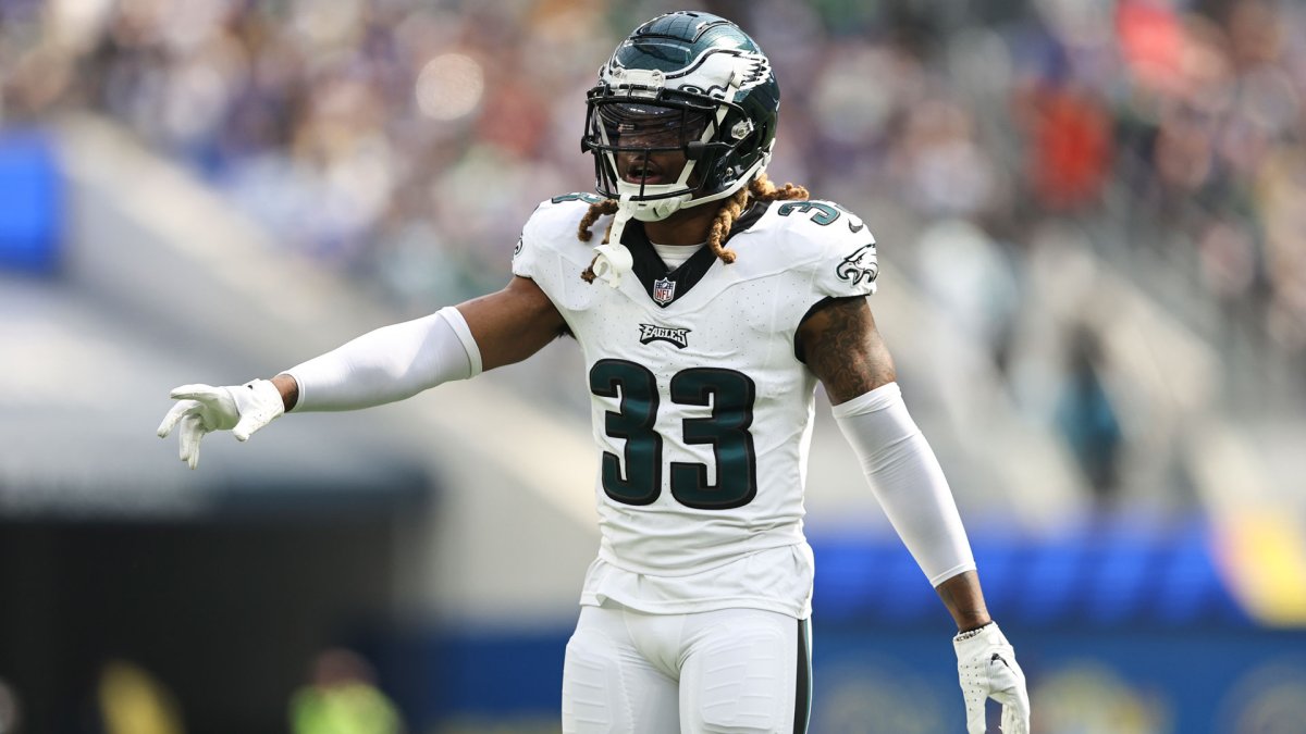 Eagles’ Bradley Roby excited for huge task of slowing down CeeDee Lamb ...