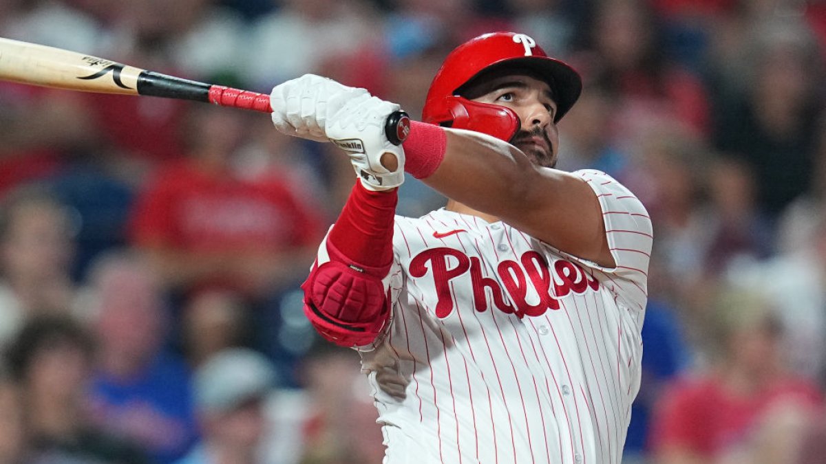 Darick Hall trying to reestablish role with Phillies after lost season ...