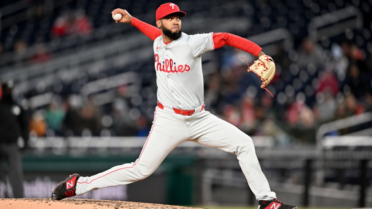 How the Phillies plan to help Seranthony Dominguez work through command ...