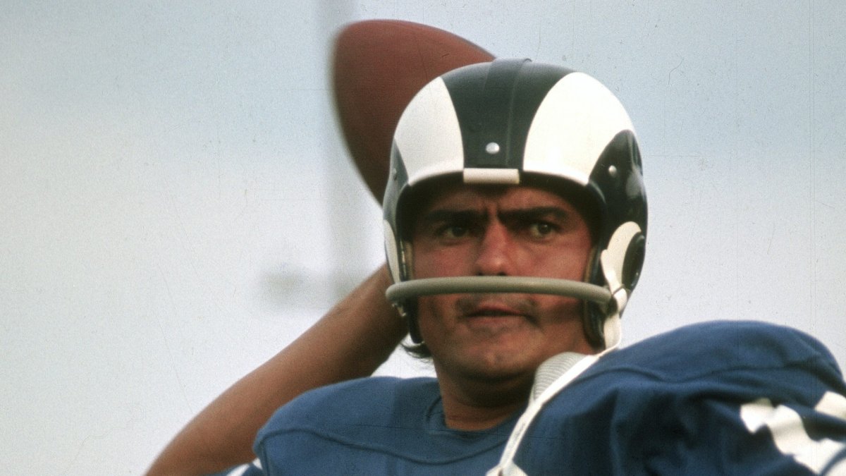 Former NFL MVP QB Roman Gabriel dies at 83 – NBC Sports Philadelphia