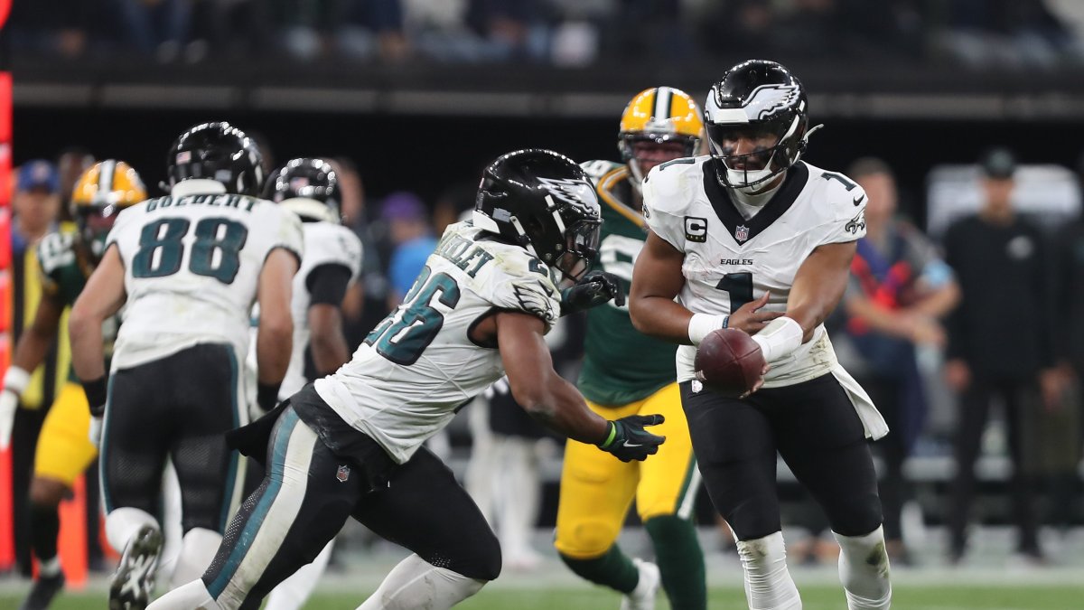 Winners, losers as Eagles repel Packers 34-29 in Brazil – NBC Sports ...