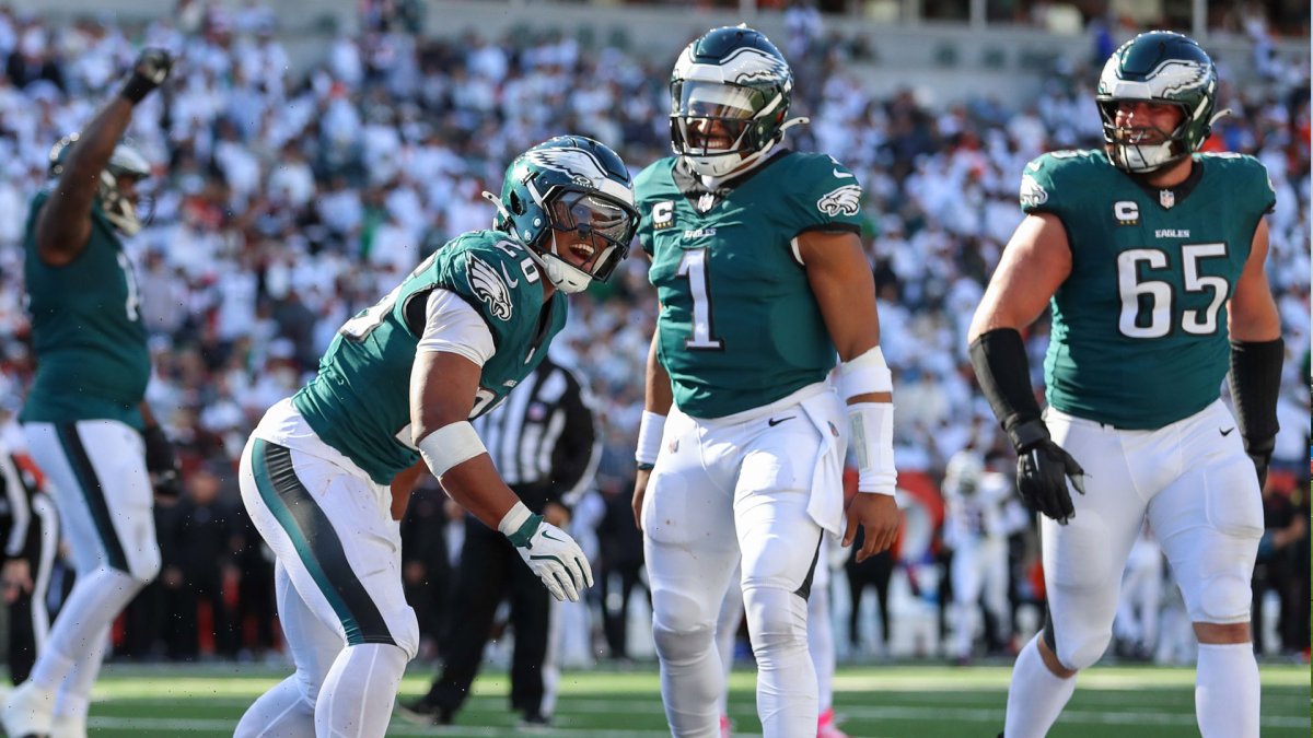 Lane Johnson: Push from Eagles players helped change offense after bye ...