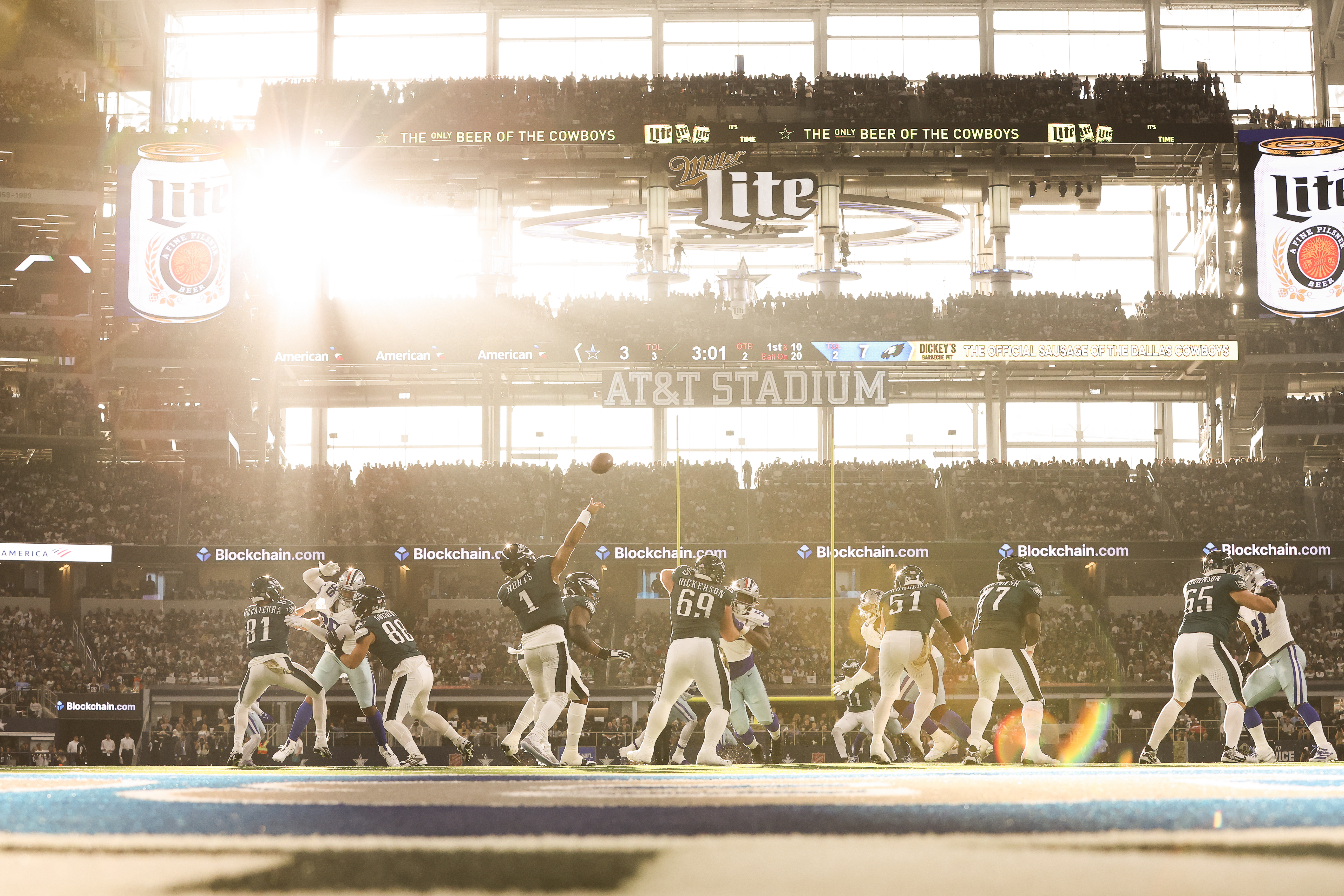 Roob’s Obs: Eagles on a roll, win at Dallas for 1st time in 7 years ...