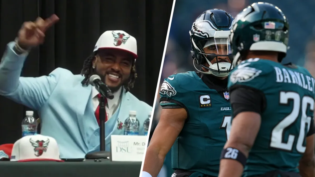 DeSean Jackson shows his support for the Eagles while being introduced ...