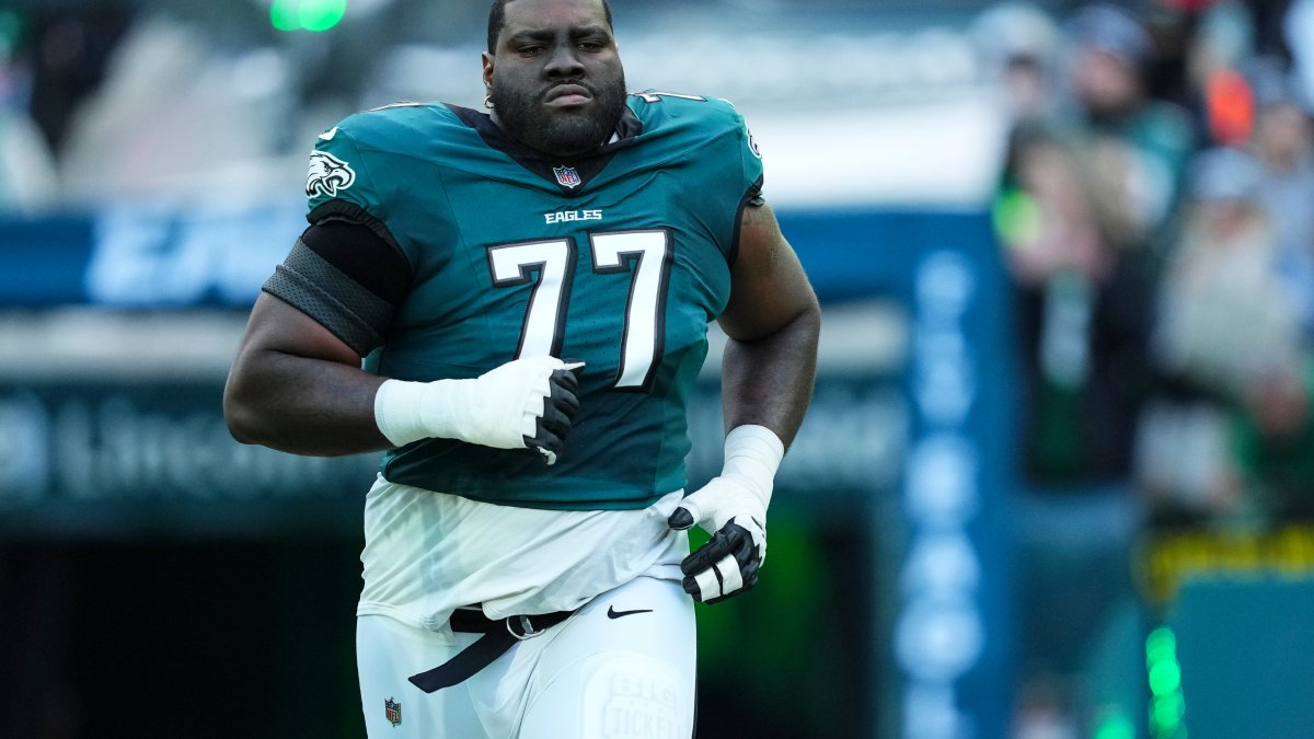 Eagles’ Mekhi Becton questionable to return in Super Bowl with knee ...