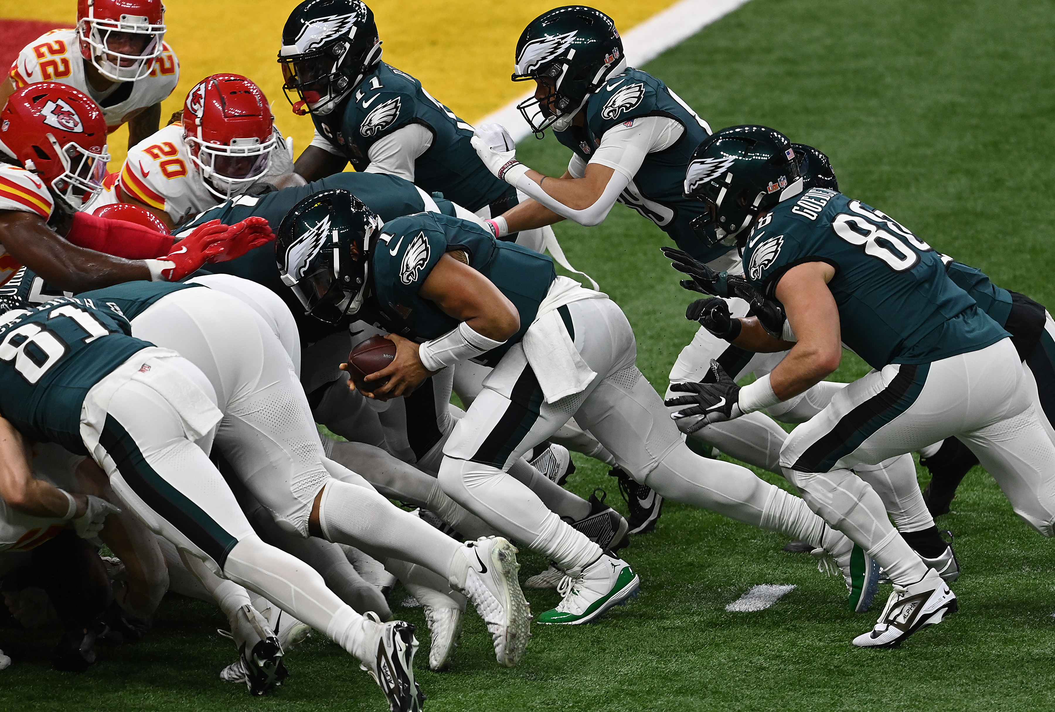 Unnamed team proposes to ban Eagles’ signature Tush Push – NBC Sports ...