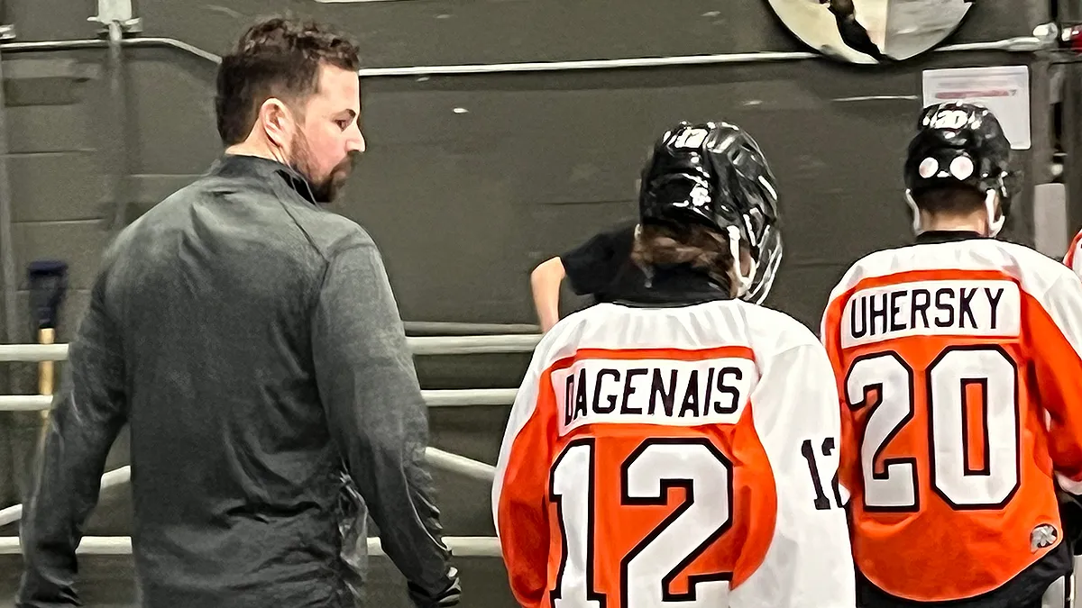 Riley Armstrong happy to make time for Flyers’ peewee team – NBC Sports ...