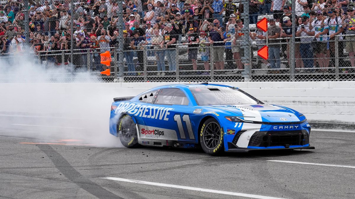 NASCAR power rankings after Denny Hamlin’s win at Martinsville – NBC Sports Philadelphia