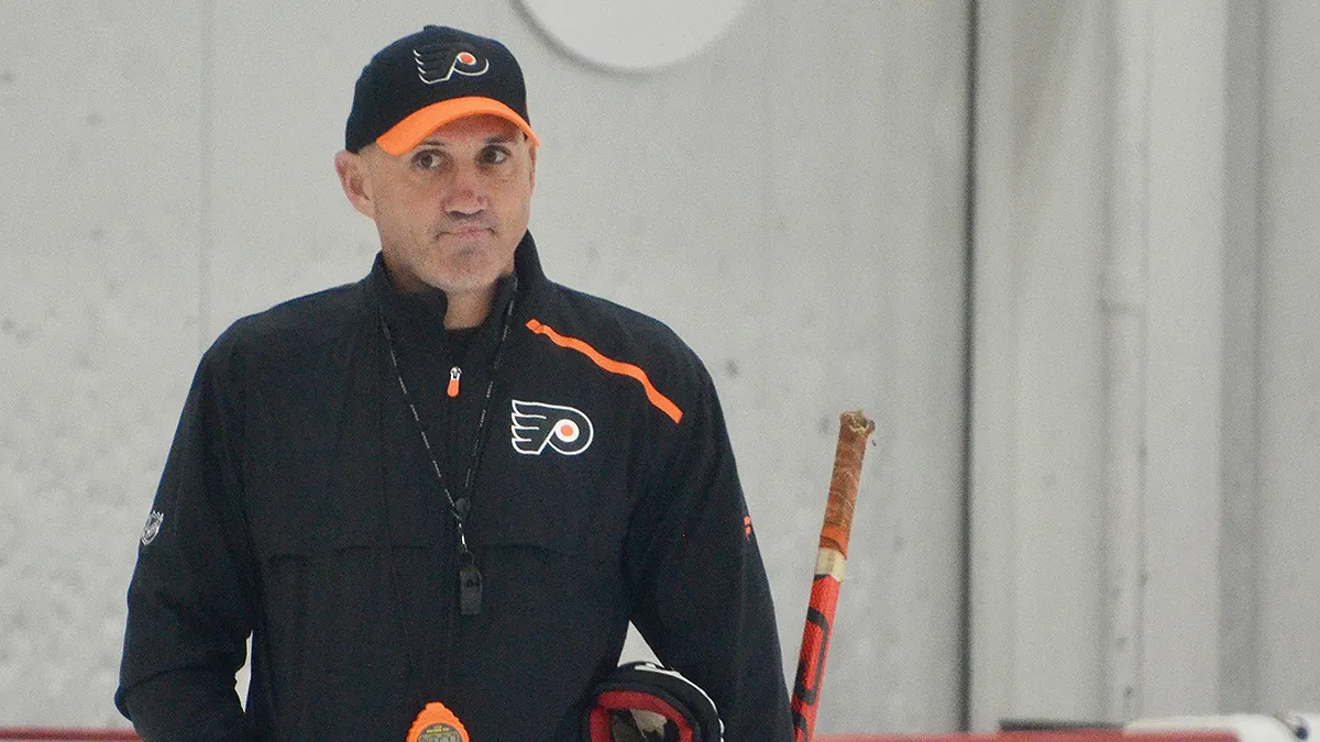 Ian Laperriere leaves Flyers, joins Islanders as pro scout – NBC Sports ...