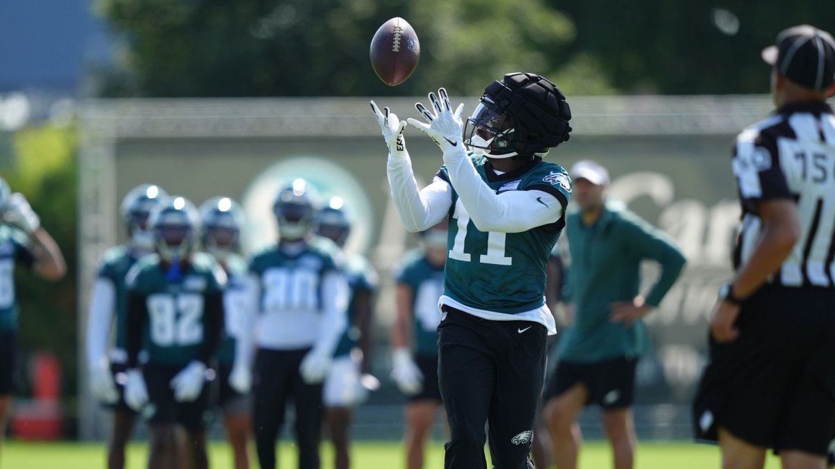 Eagles injury update: A.J. Brown, Saquon Barkley, Cam Jurgens – NBC ...