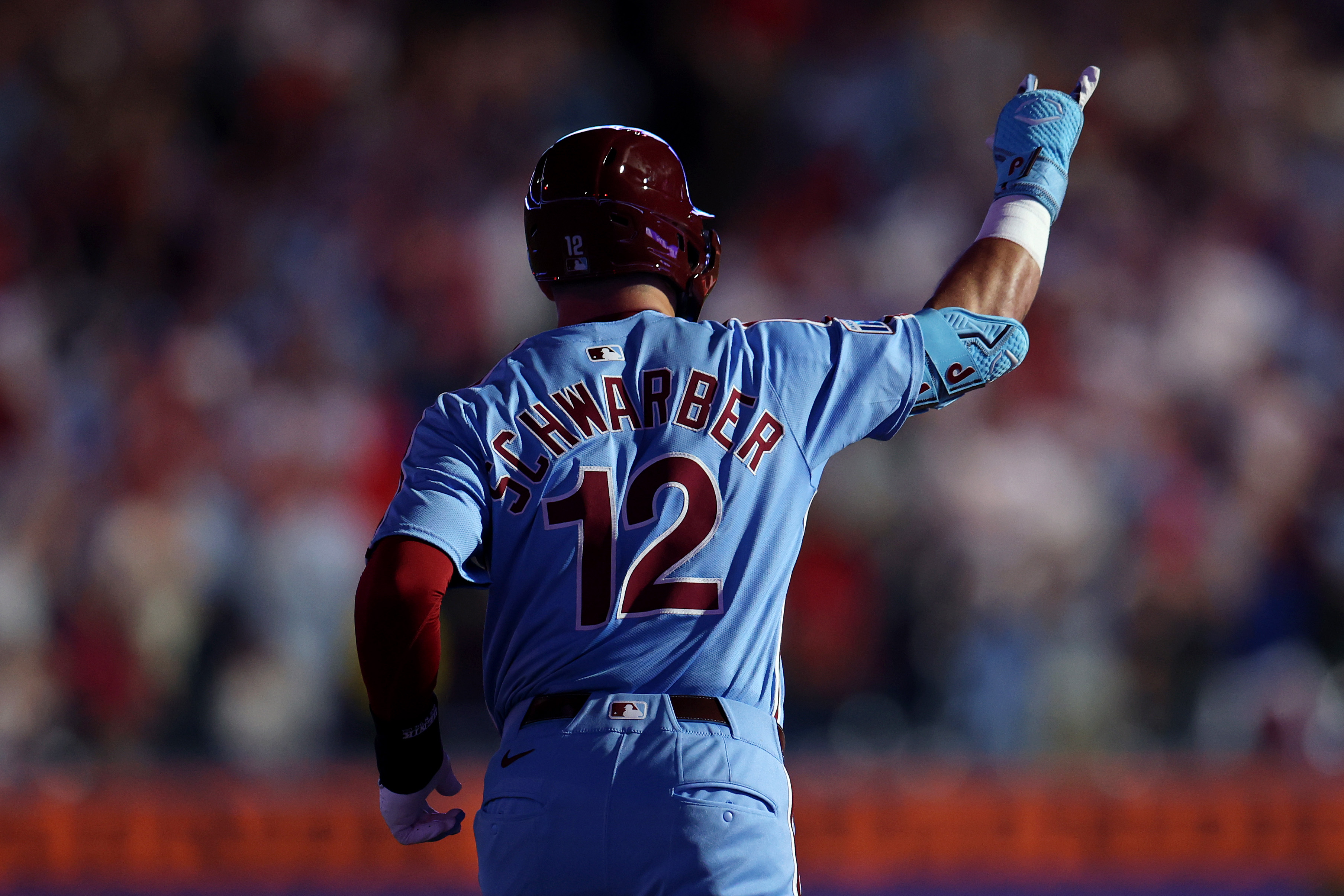 Kyle Schwarber makes history in Phillies’ 19-4 win over Braves – NBC ...