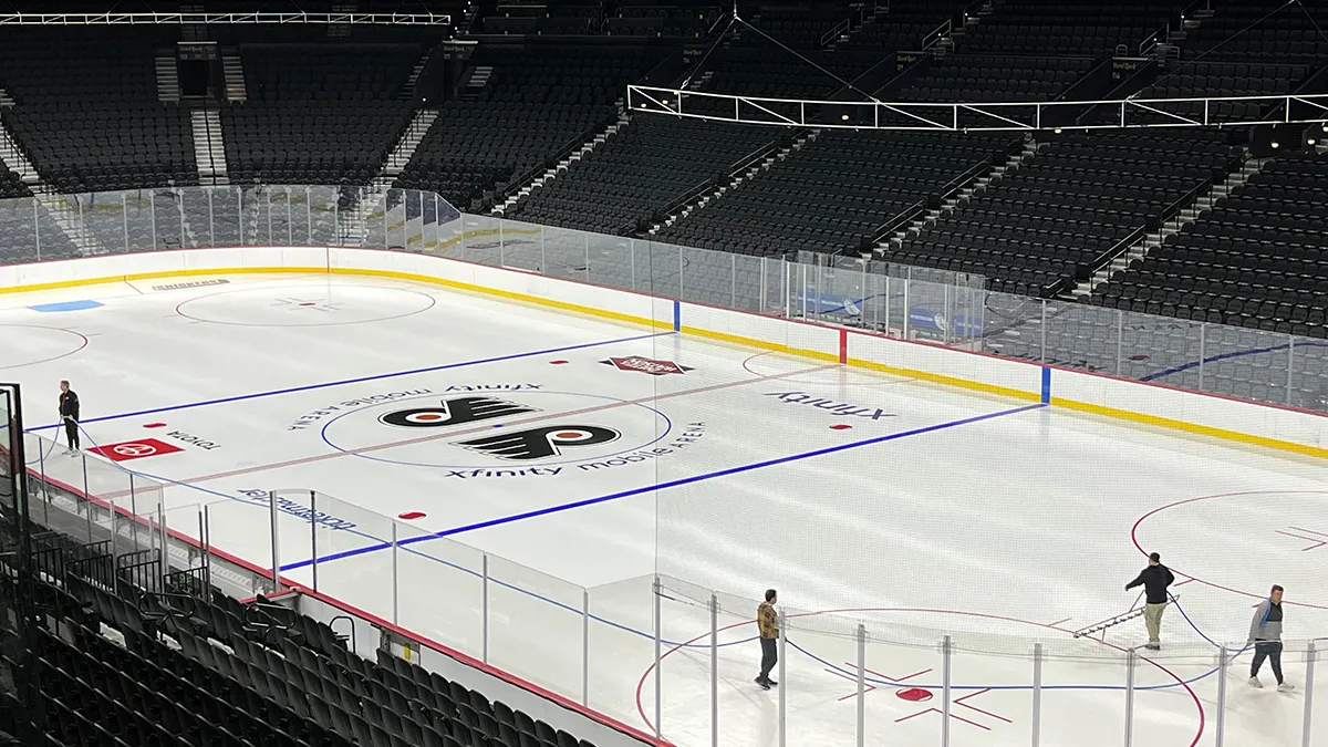Flyers show off new ice at Xfinity Mobile Arena – NBC Sports Philadelphia