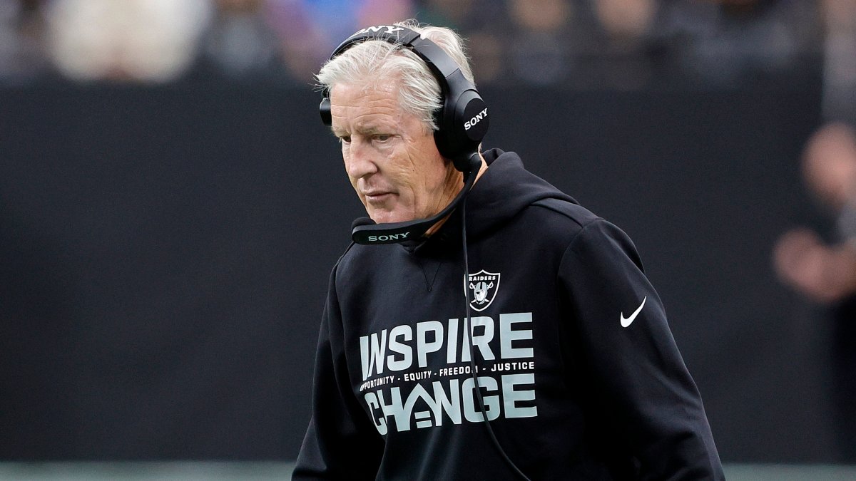 Las Vegas Raiders fire head coach Pete Carroll after 3-14 season – NBC ...