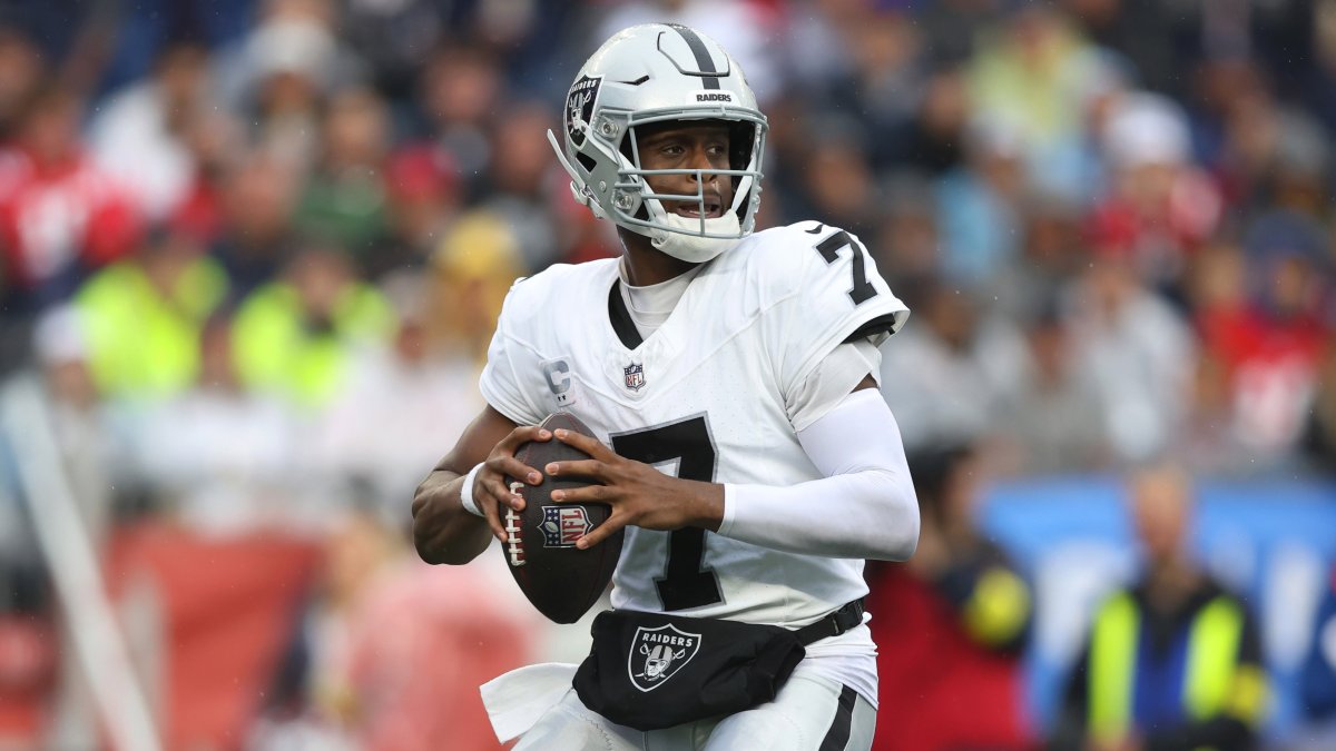 Jets bringing back QB Geno Smith in trade with Raiders: Report – NBC ...