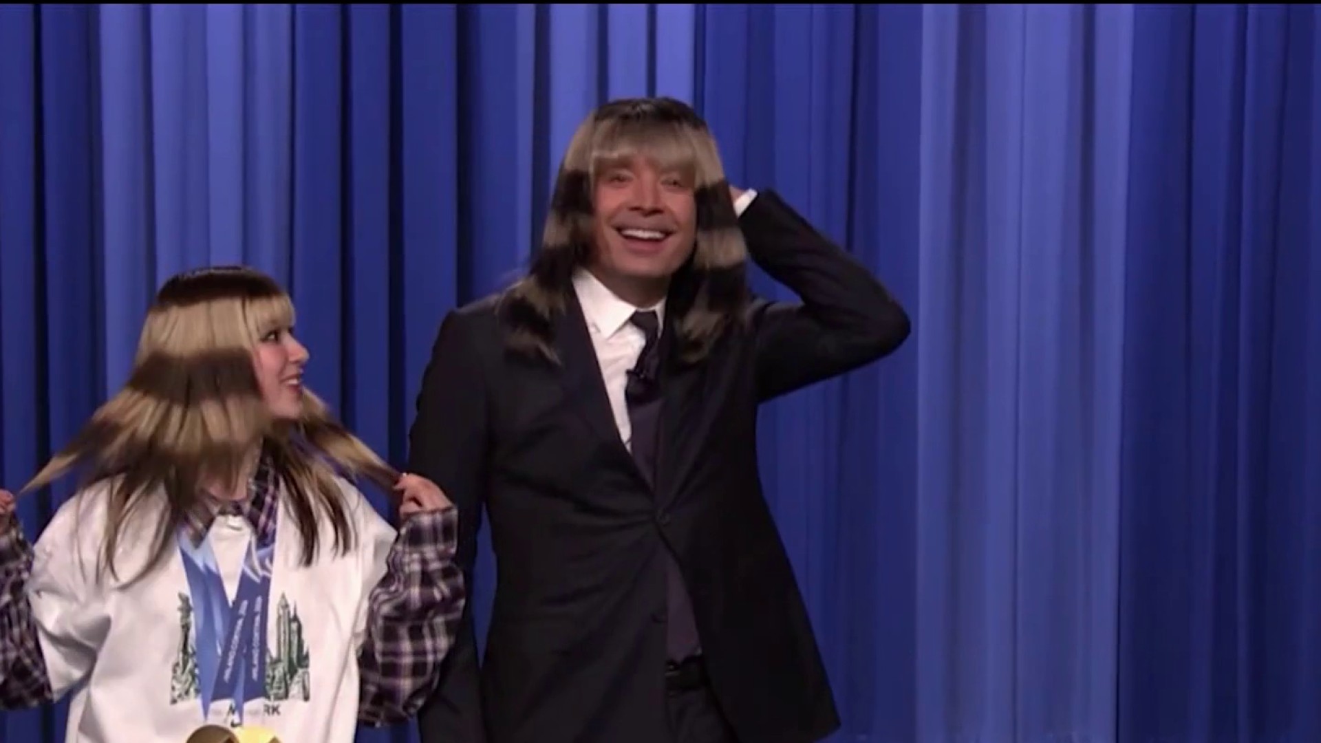 Alysa Liu surprises Jimmy Fallon, gifts him iconic wig – NBC Sports ...