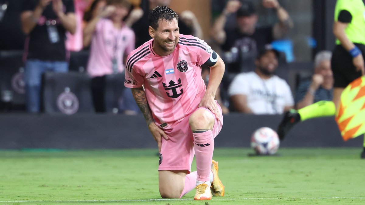 Messi joins World Cup injury concerns just weeks before kickoff – NBC ...