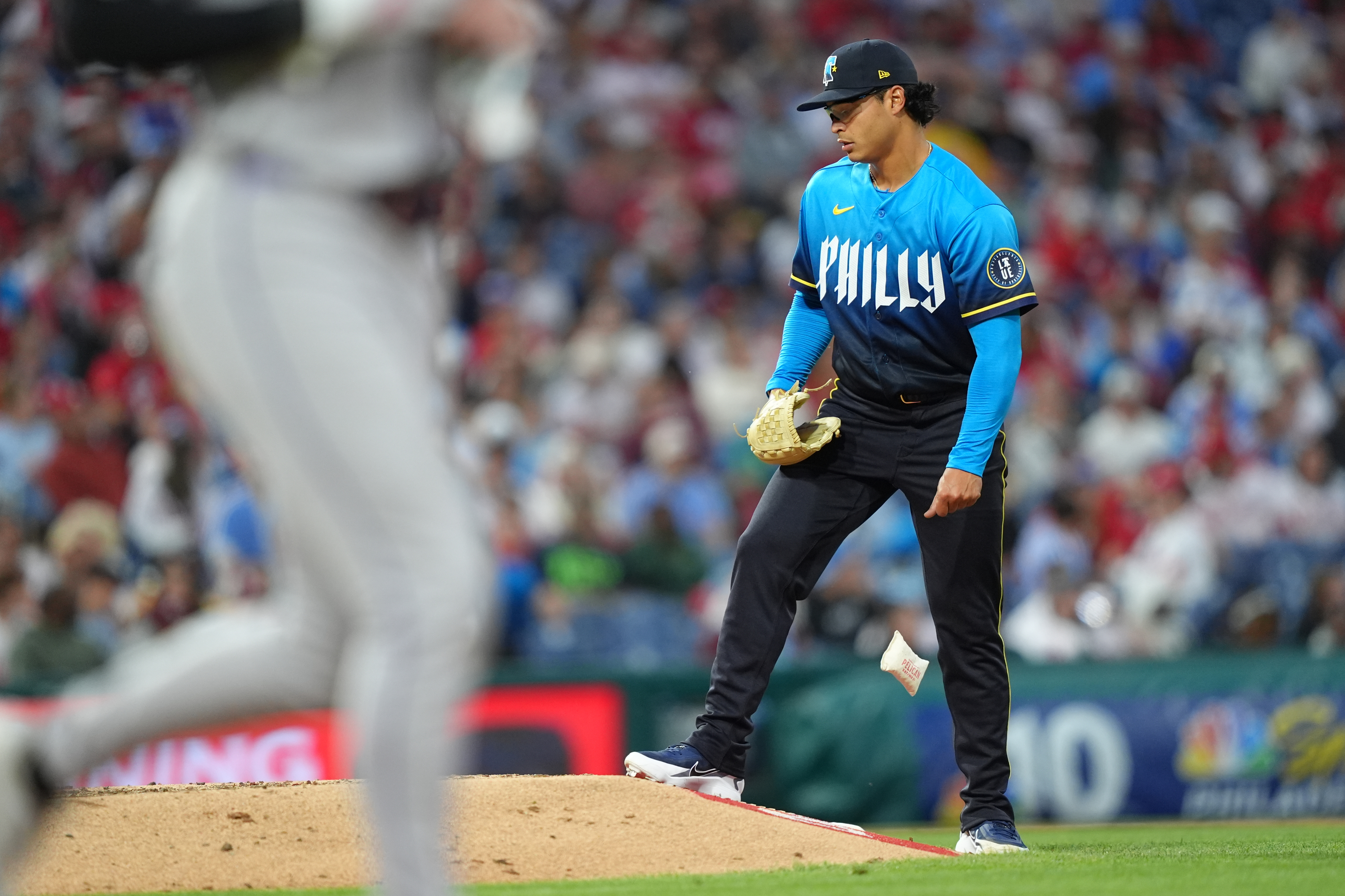Jesús Luzardo struggles as Phillies lose to Rockies in extras – NBC ...
